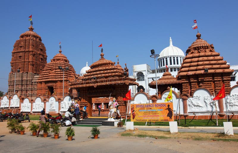 Vorderer Eingang Puri Jagannath Tempel, Hyderabad Redaktionelles Foto ...