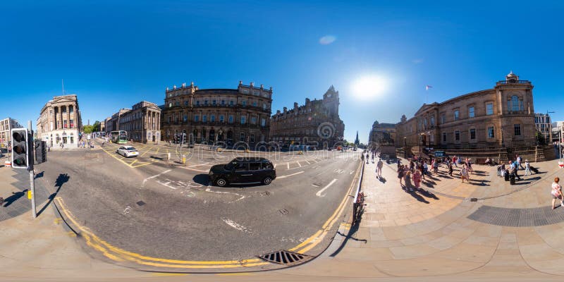 360 Vr Photo Edinburgh Old Town High Street Editorial Stock Image ...