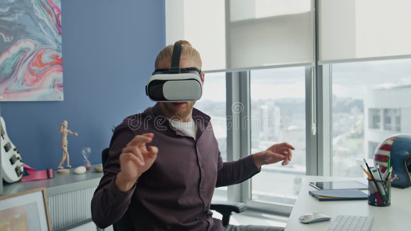 Vr Streamer Playing Metaverse Simulation Home Closeup. Guy Scrolling ...