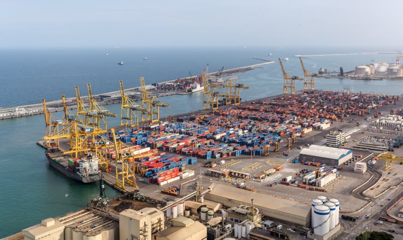 Port Industriel De Barcelone Image éditorial - Image du industrie ...