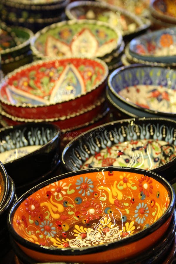 Vue De Cuvette Turque Typique Image stock - Image du culture, fleuri ...