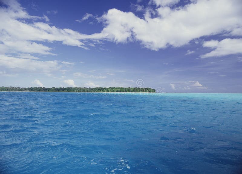 Vue de mer photo stock. Image du fond, évasion, littoral - 288214