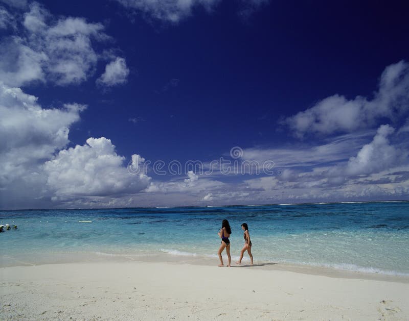 Vue de mer photo éditorial. Image du ciel, évasion, fond - 81553826