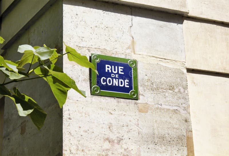 Connexion Paris De Nom De Rue Image stock - Image du boulevard, clous ...