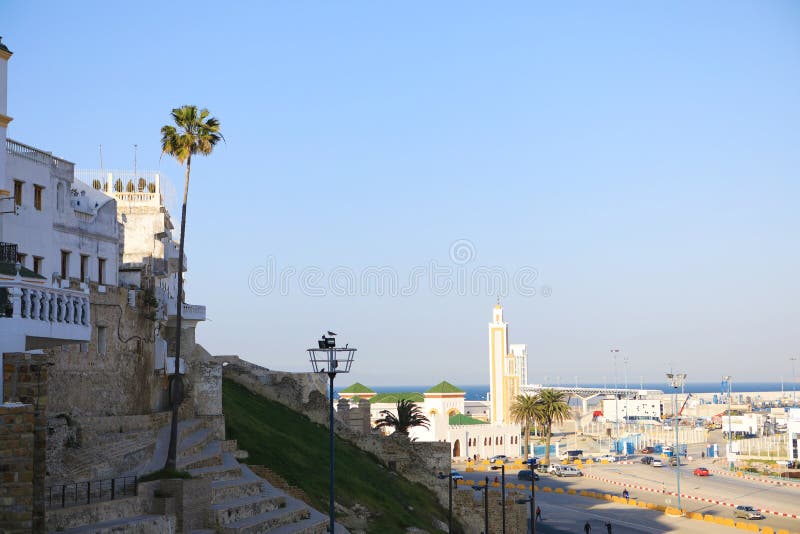 Vue De Ville De Tanger Dans Le Port Du Maroc Tanger Image stock - Image ...