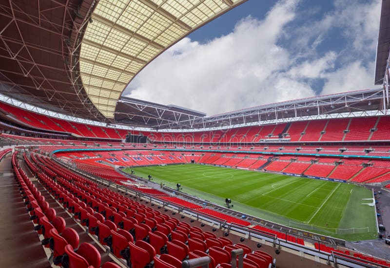 Vue du stade wembley image stock éditorial. Image du extérieur - 222054539