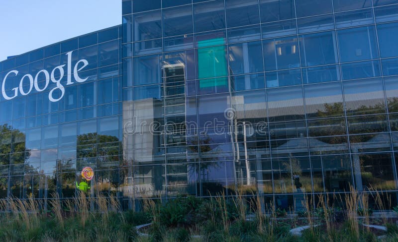 Vue Extérieure De Bureau De Google Photo stock éditorial - Image du ...