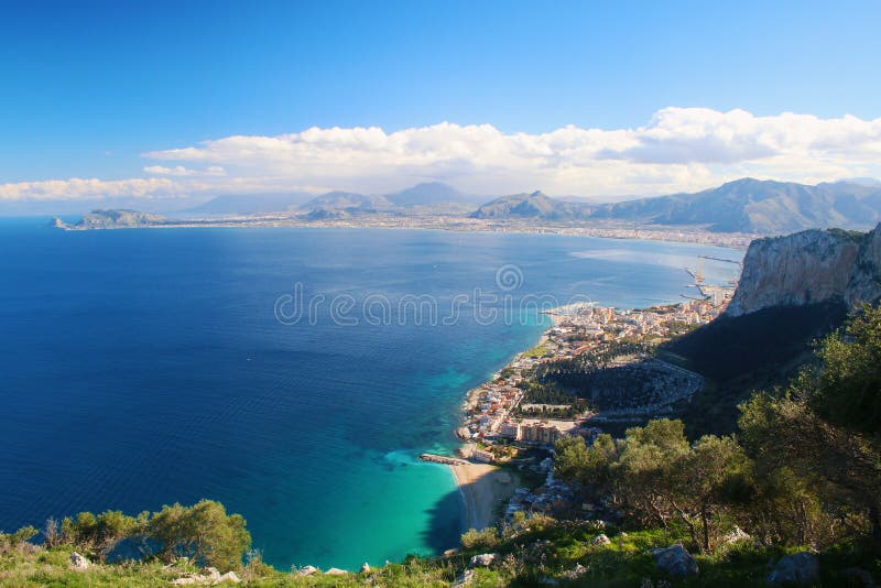 Vue Panoramique De Palerme - La Sicile Image stock - Image du maisons ...