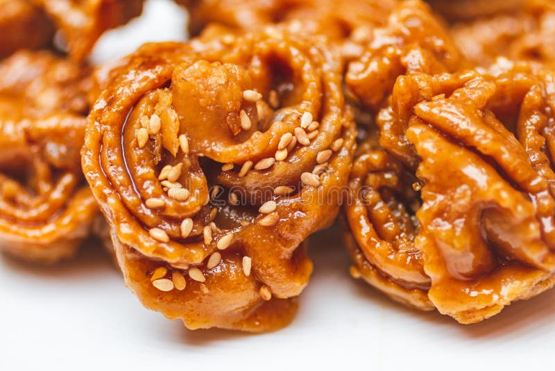 Chebakia Recette Marocaine Dessert Marocain Tramadan Au Maroc Image ...