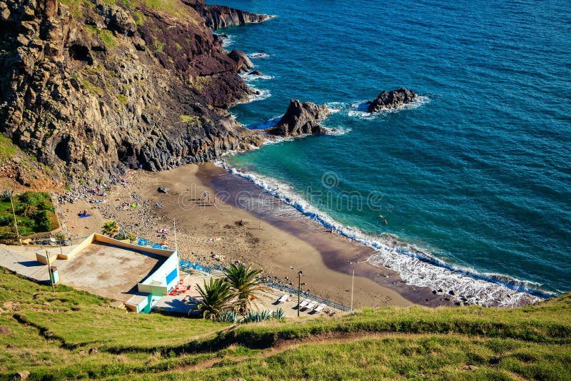 Madeira-- Prainha Strand Mit Schwarzem Sand Stockbild - Bild von europa ...