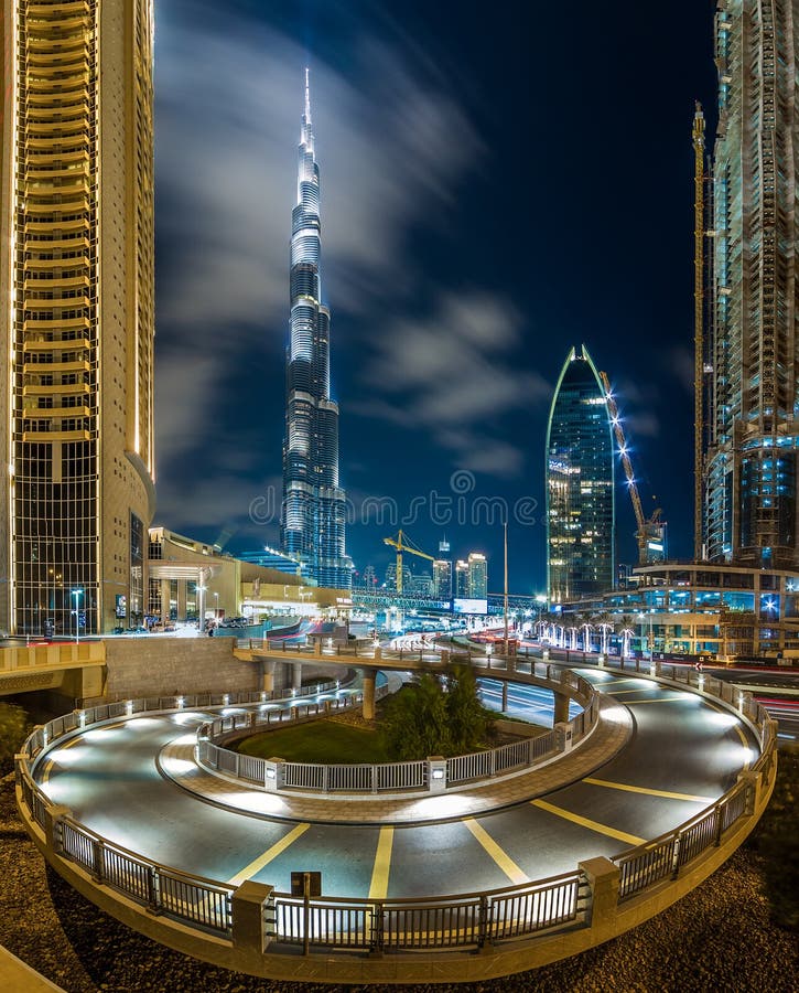 W centrum Dubai zdjęcie stock editorial. Obraz złożonej z ...