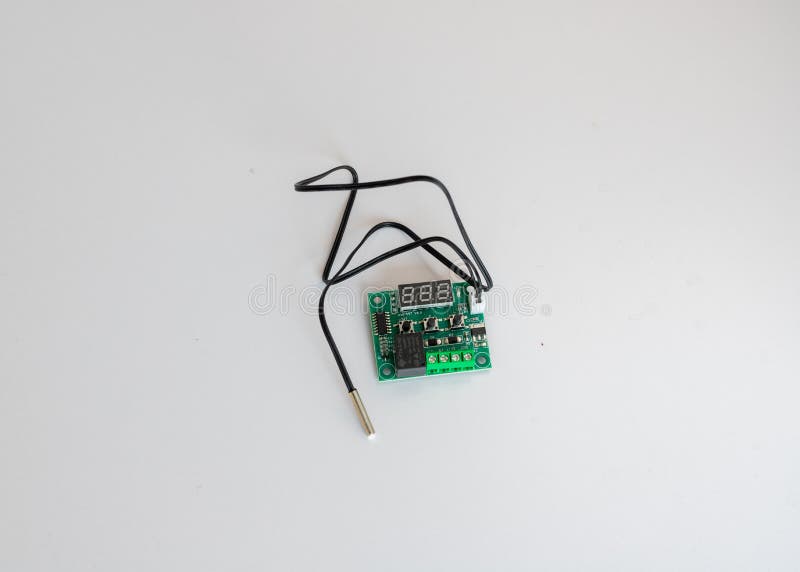 W1209 Digital Thermostat 12V DC Temperature Controller for Incubator or ...