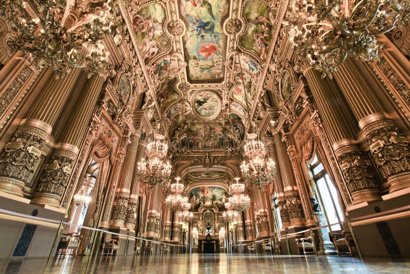 Paryska opera zdjęcie stock. Obraz złożonej z francja - 44444680