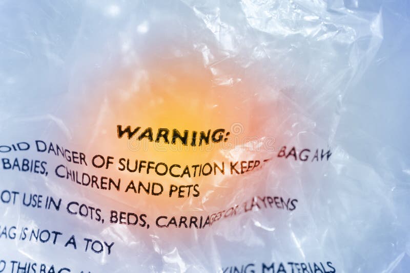 Waarschuwing op plastiek stock foto. Image of doden, risico - 24617386