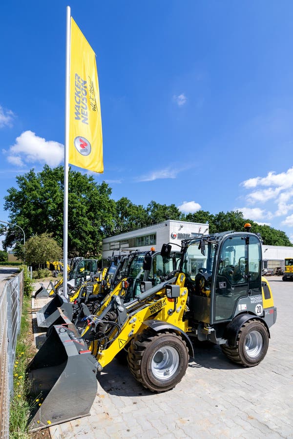 Wacker Neuson editorial photo. Image of machine, dealership - 190705491
