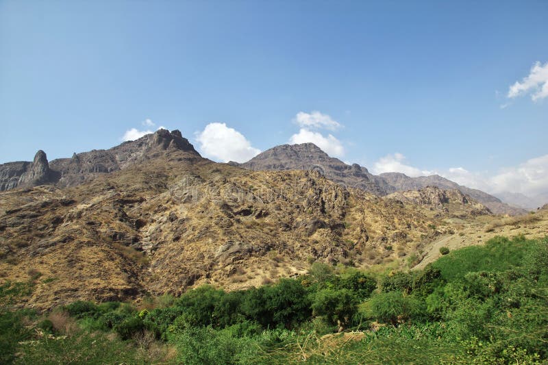 Wadi Sara in Mountains, Yemen Stock Photo - Image of mideast, arab ...