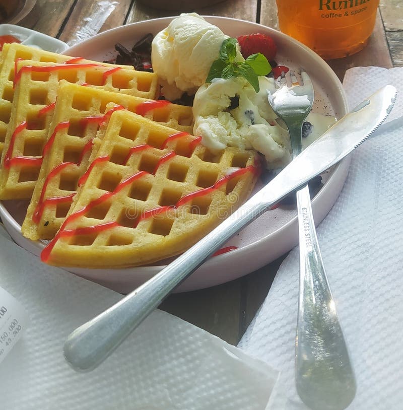 Waffel Cake with Soft Ice Cream Editorial Photography - Image of cake ...
