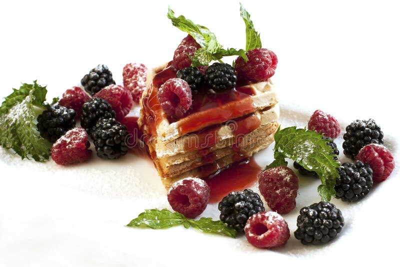 Waffles Dados Forma Coração Imagem de Stock - Imagem de dourado ...