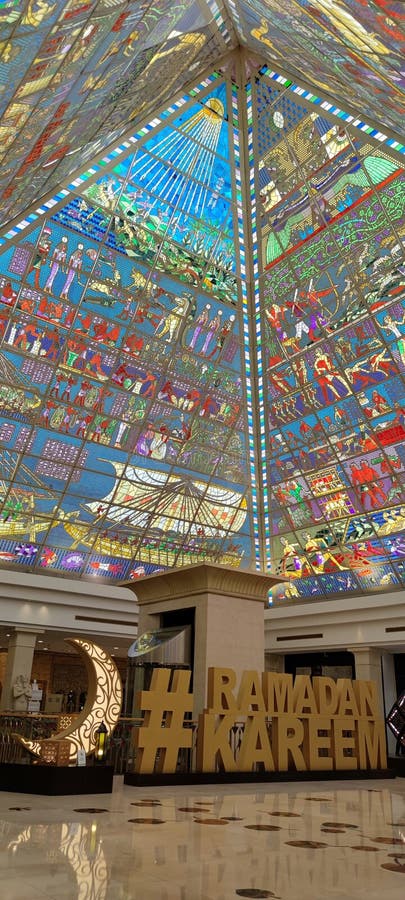 WAFI Mall Aesthetically Beautiful Crafted Pyramidal Ceiling Editorial ...