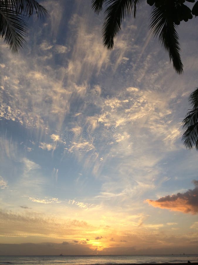 Waikiki Beach Clouded Sunset Stock Image - Image of hawaii, waikiki ...