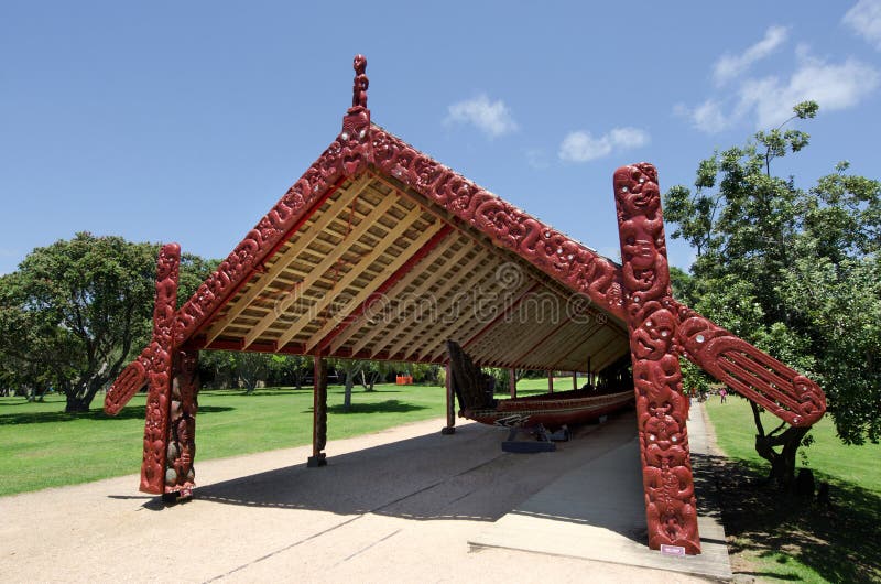 Waitangi Treaty Grounds editorial stock photo. Image of canoe - 38209353