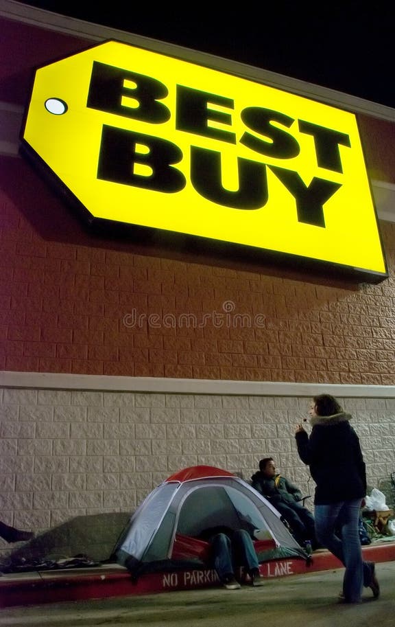 Waiting for the sale editorial photo. Image of consumer - 11952646