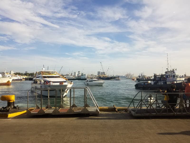 Ships in bay editorial stock image. Image of travel - 140284454