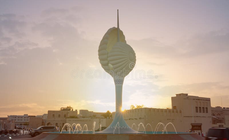 Wakrah pearl roundabout editorial image. Image of lagoon - 296344895