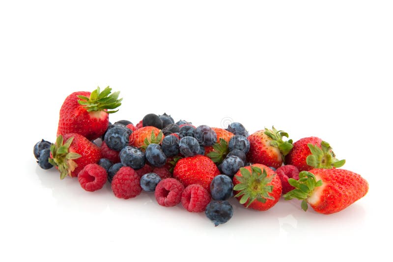 Waldfrucht stockbild. Bild von blaubeere, moosbeere, bunt - 33655169