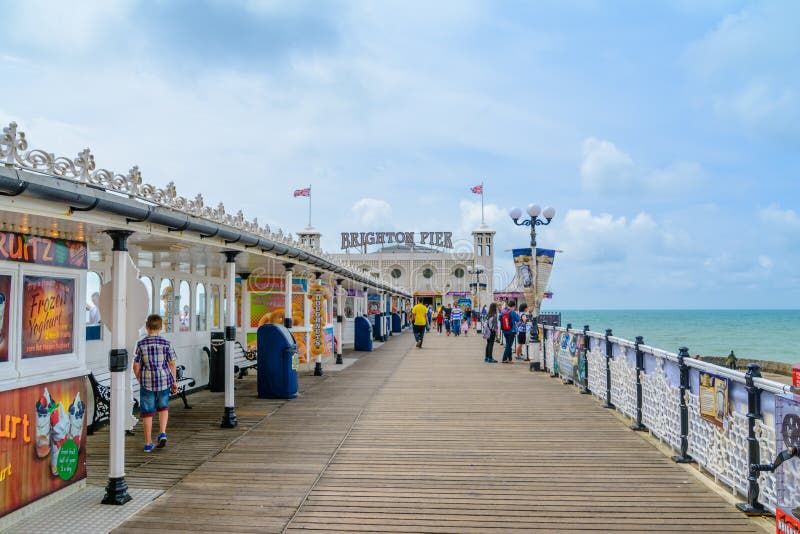 Walk on Brighton Pier editorial photography. Image of british - 83773692