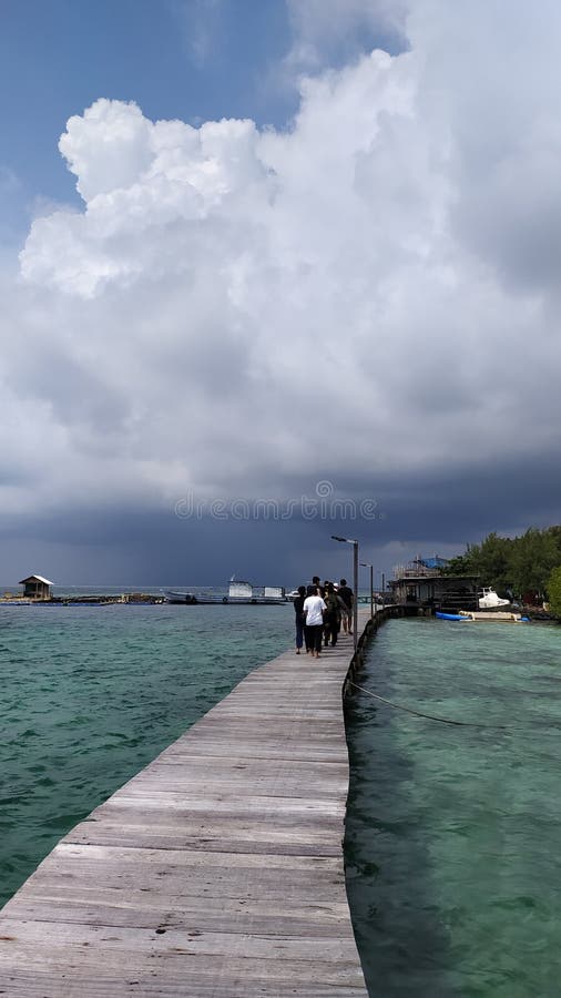 Walk Passage on the Clear Water with Bright Sky Editorial Photo - Image ...