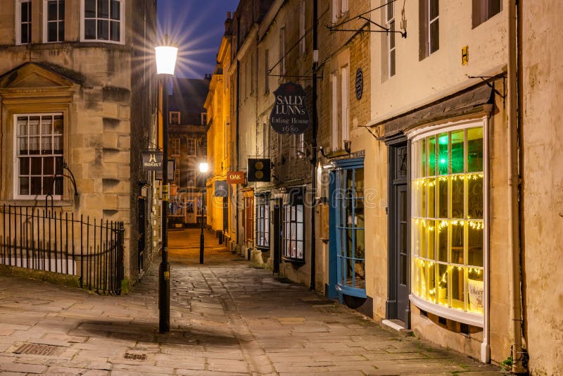 Walk Round Bath Historic City Centre , Editorial Image - Image of ...