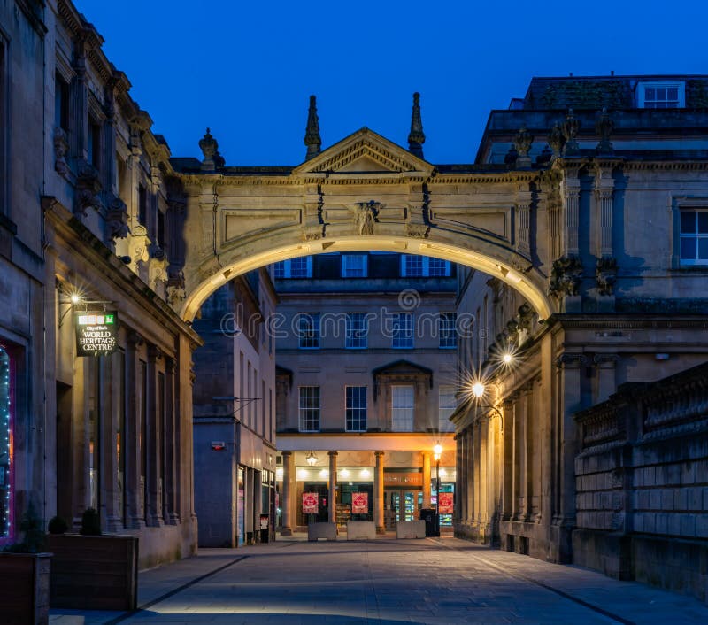 Walk Round Bath Historic City Centre Editorial Photo - Image of ...