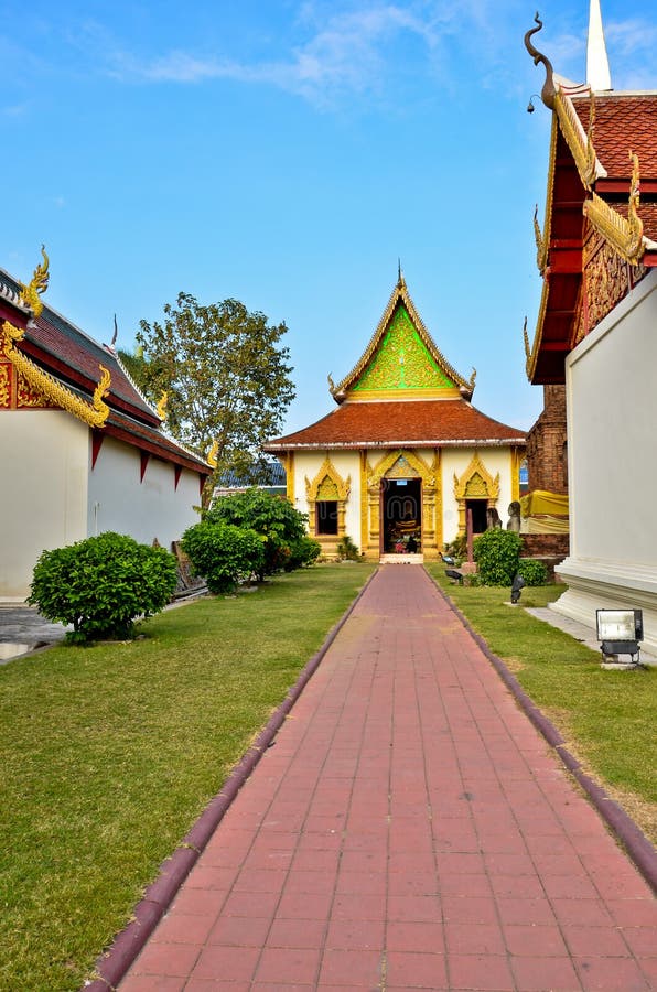 Walk way to thai temple stock image. Image of abstract - 28634403