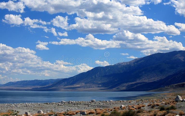 Walker Lake in Nevada stock photo. Image of clouds, lake - 5311138