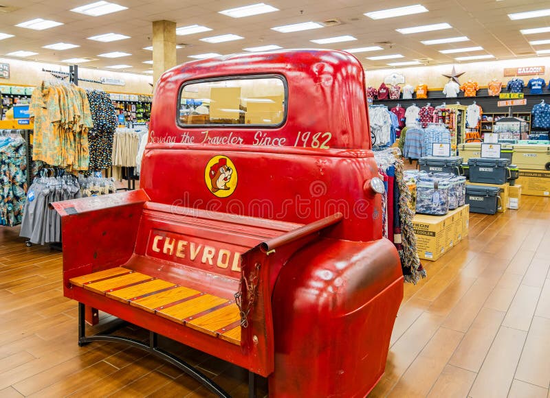 Walking through the Bustling and Famous Buc-ee S Store Editorial Photo ...