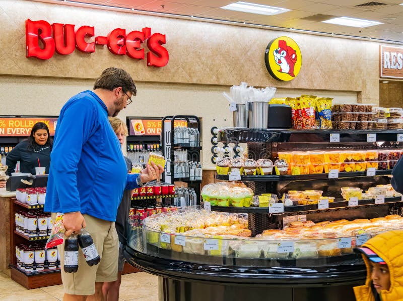 Walking through the Bustling and Famous Buc-ee S Store Editorial ...