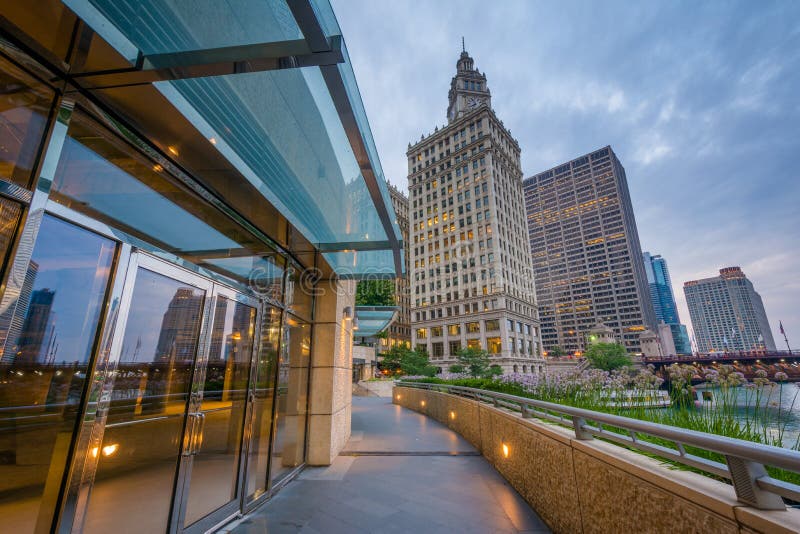 Walkway and Modern Buildings Along the Chicago River, in Chicago ...