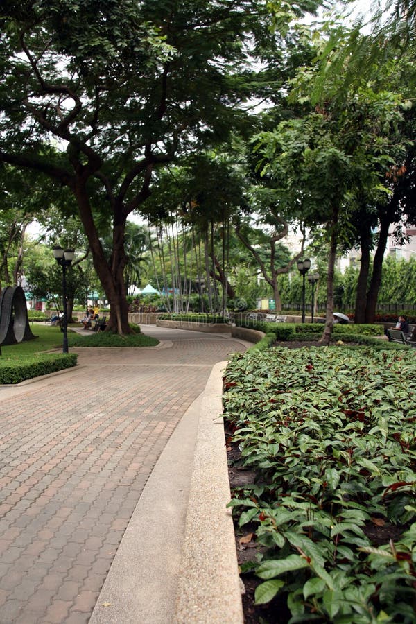 Walkway in park stock photo. Image of sidewalk, spring - 11375192