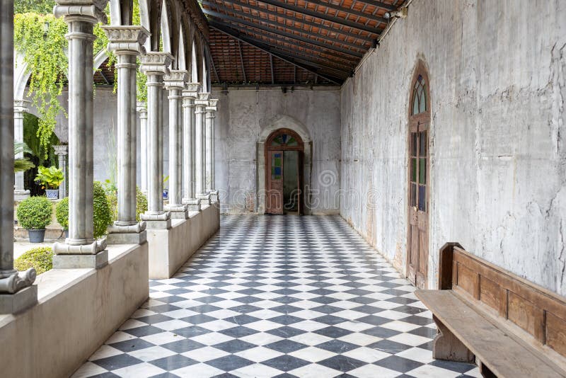 19+ Old checkered floor Free Stock Photos - StockFreeImages