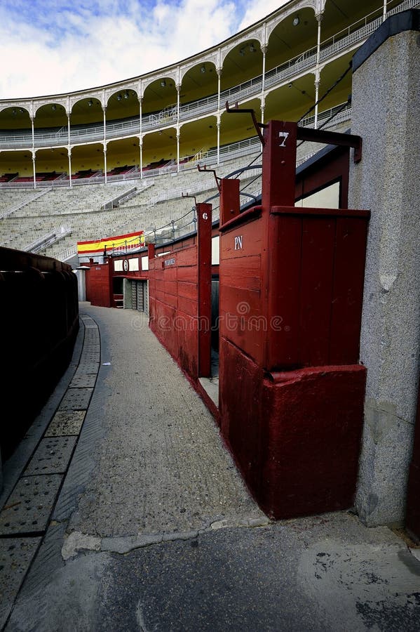 Walkway and Stadium editorial image. Image of sand, spain - 53553125
