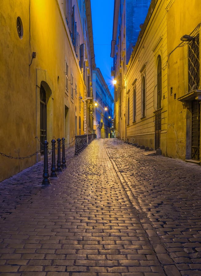 Walkway Steet in Rome - Italy Stock Image - Image of rome, building ...