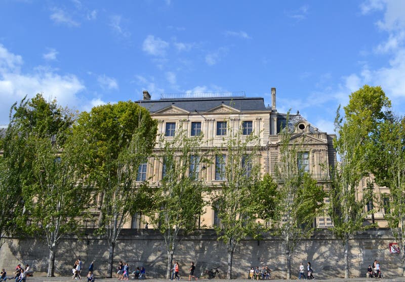 Walkway Stone Wall Along Siene River, Paris Editorial Stock Image ...