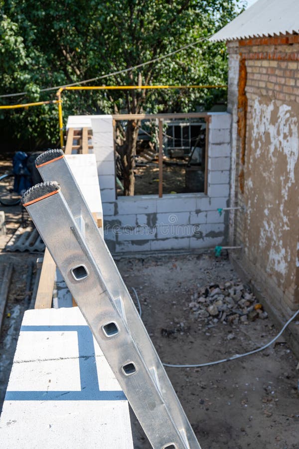 Wall of Aerated Concrete Blocks, Top View. Laying Aerated Concrete ...