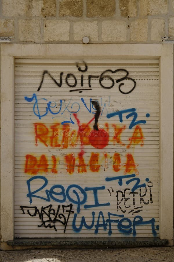 Wall, Art, Graffiti, Advertising Picture. Image: 135806700