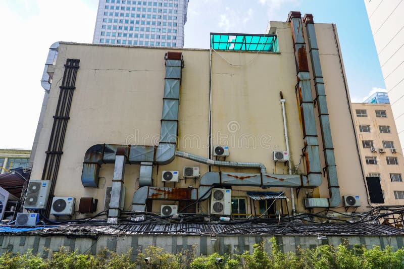 Wall Attached Air Conduit Conditioning Stock Photos - Free & Royalty ...