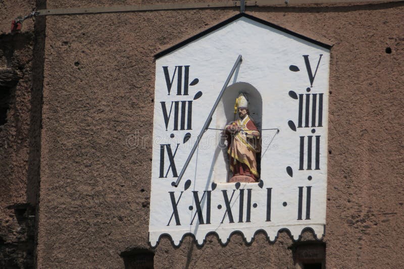 Wall, Clock, Street Art, Art Stock Photo - Image of wall, clock: 126020508