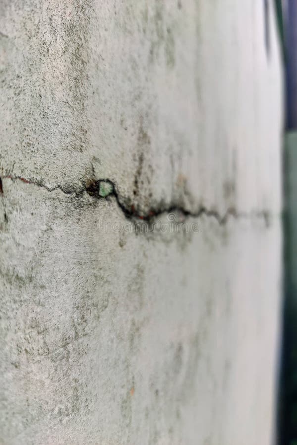 A wall cracks stock image. Image of front, heat, exposed - 203622155