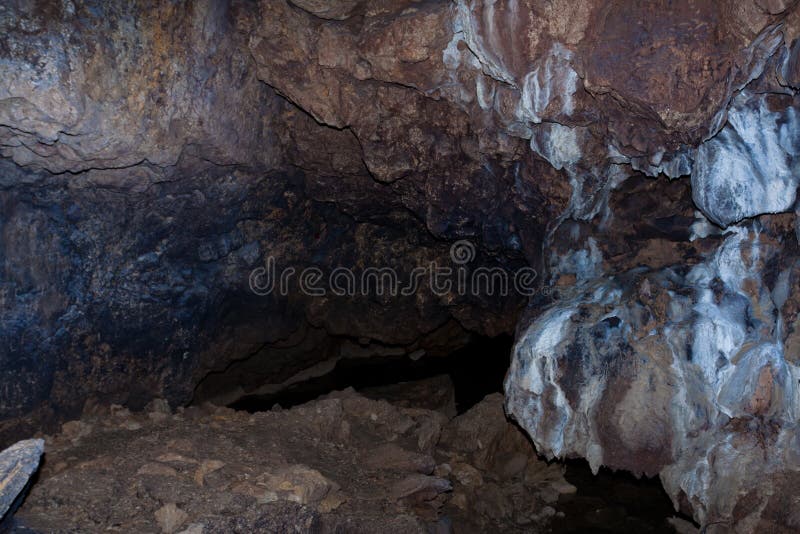 Wall in Red Cave stock photo. Image of nodules, stalagmites - 48287814
