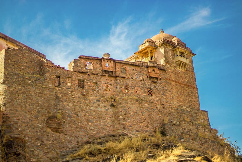 Wall and Ruins of Kumbhal Fort in India Stock Image - Image of history ...